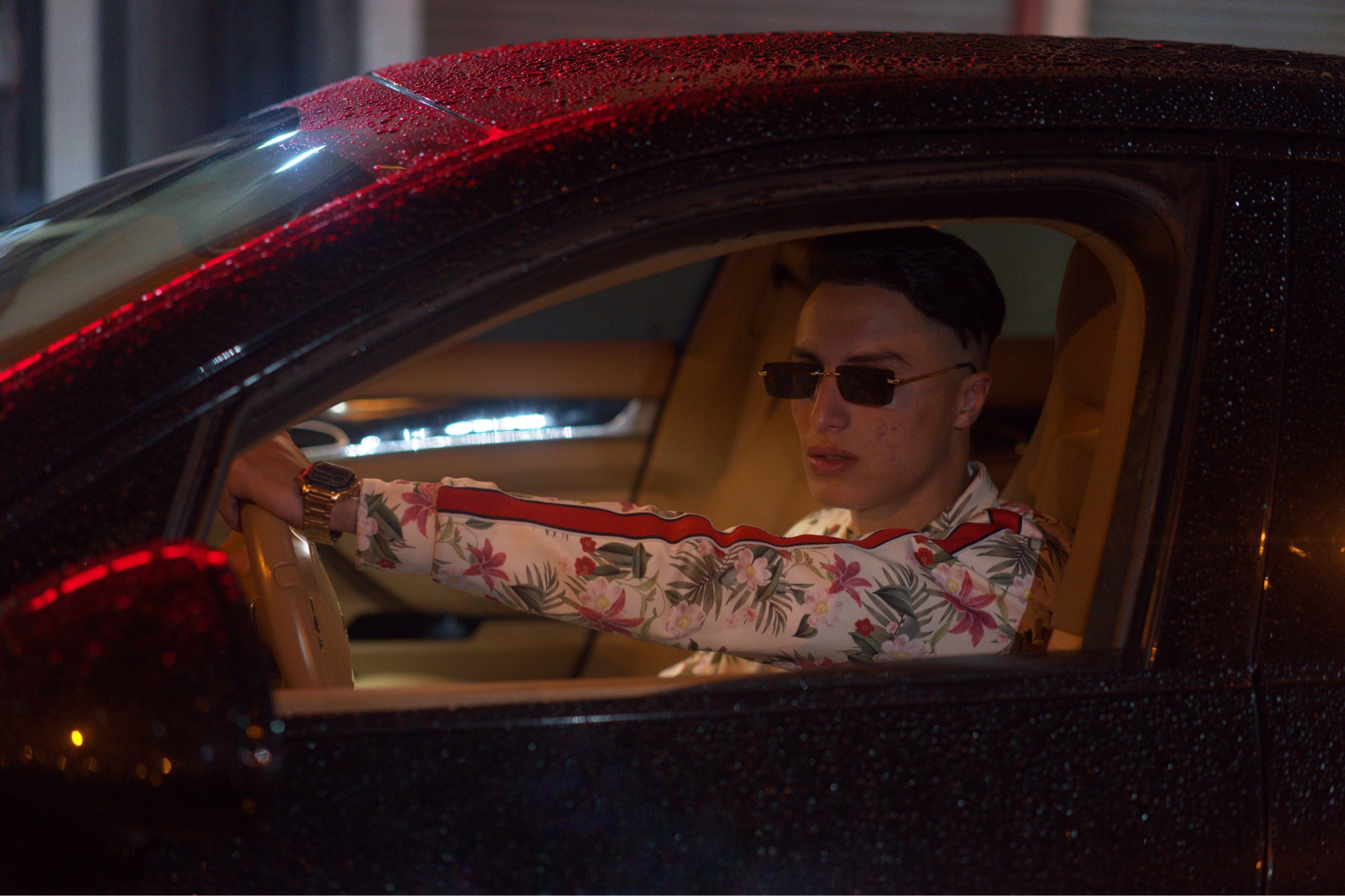 Qui est le rappeur Bo9al qui interprète “Tarabin Taraba” ? - Welovebuzz