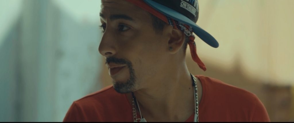 Fayçal Azizi dans la peau d'une femme dans son prochain film