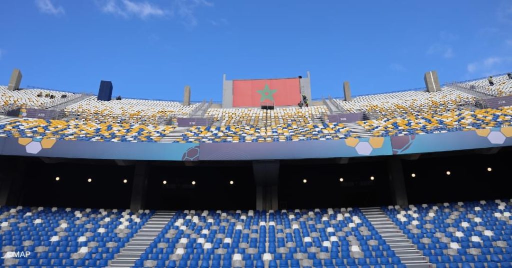 Découvrez les images inédites du stade de Tanger, le plus grand au ...